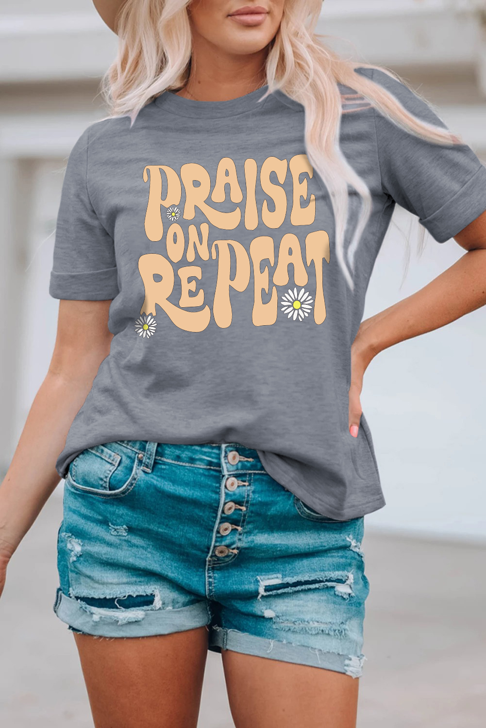 US$ 5.57 - Gray Praise On Repeat Daisy Print Short Sleeve T Shirt - www ...